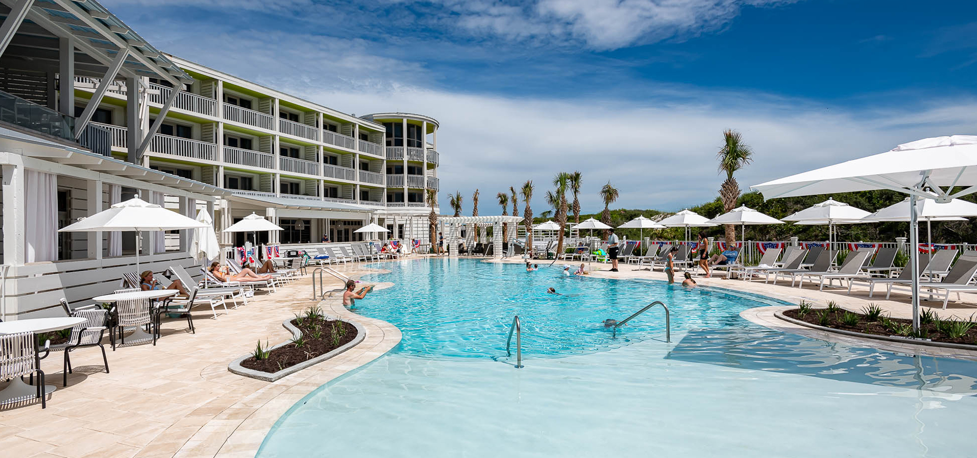 Pools, Lazy River, Waterslides & More | Watersound Club